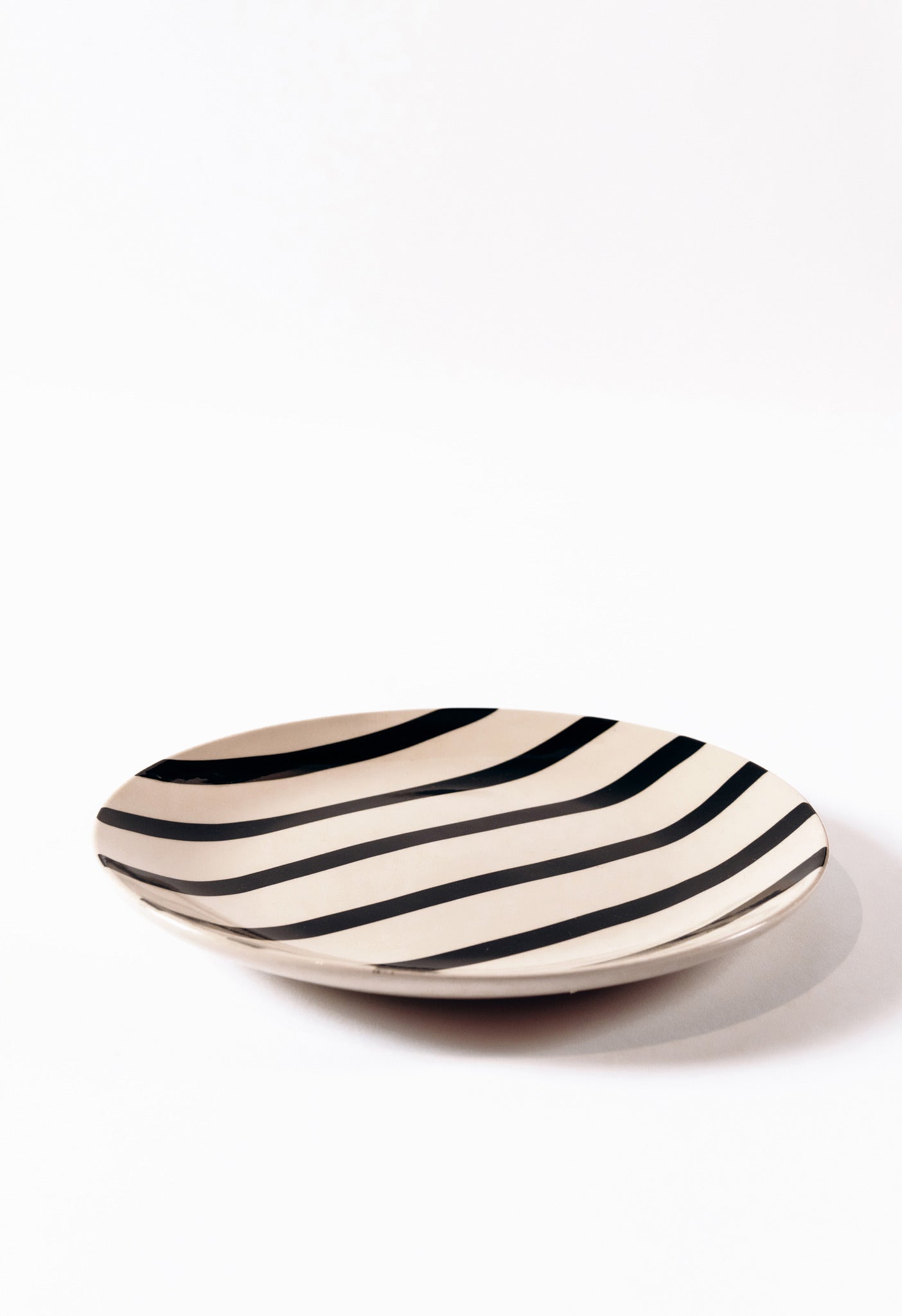 Home Decor Accessories Online - Modern & Luxury House Decor Items ...